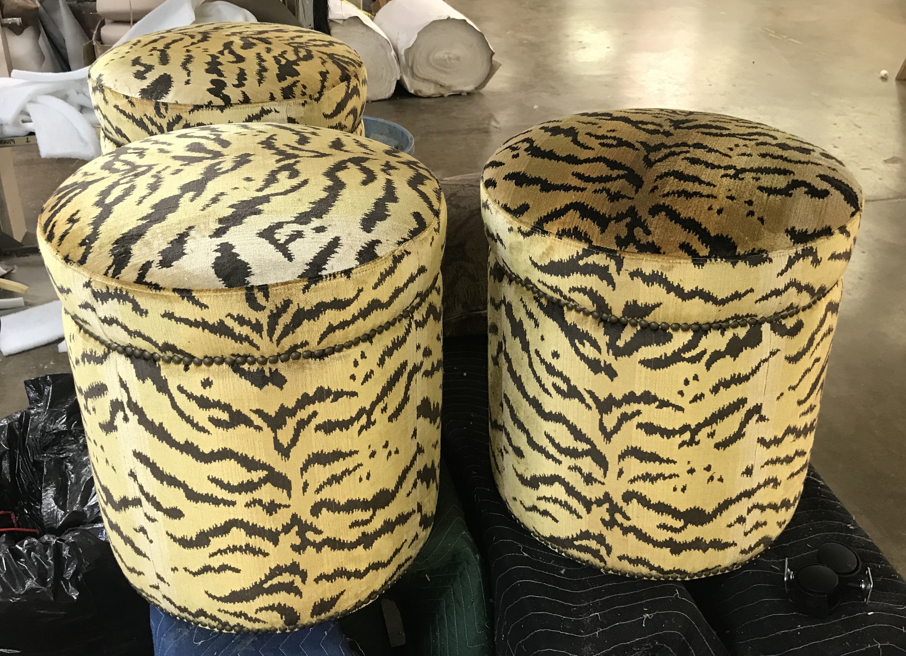 | OT-136 Custom Round Ottomans